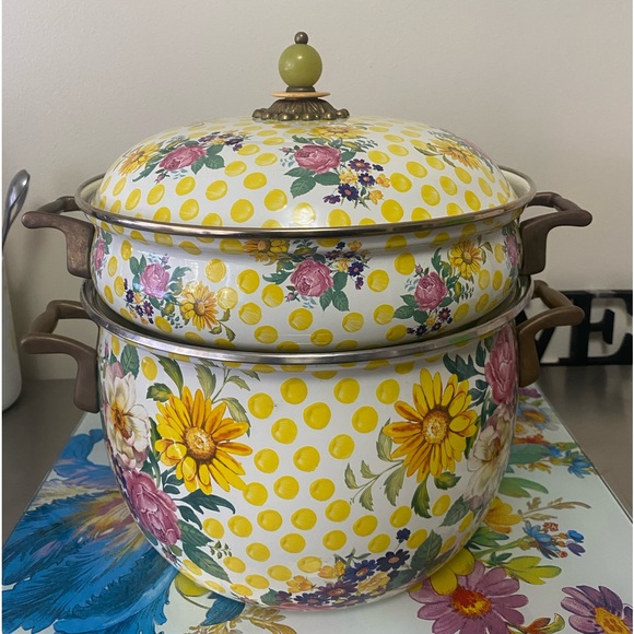 MacKenzie-Childs | Kitchen | Buttercup Pans | Poshmark